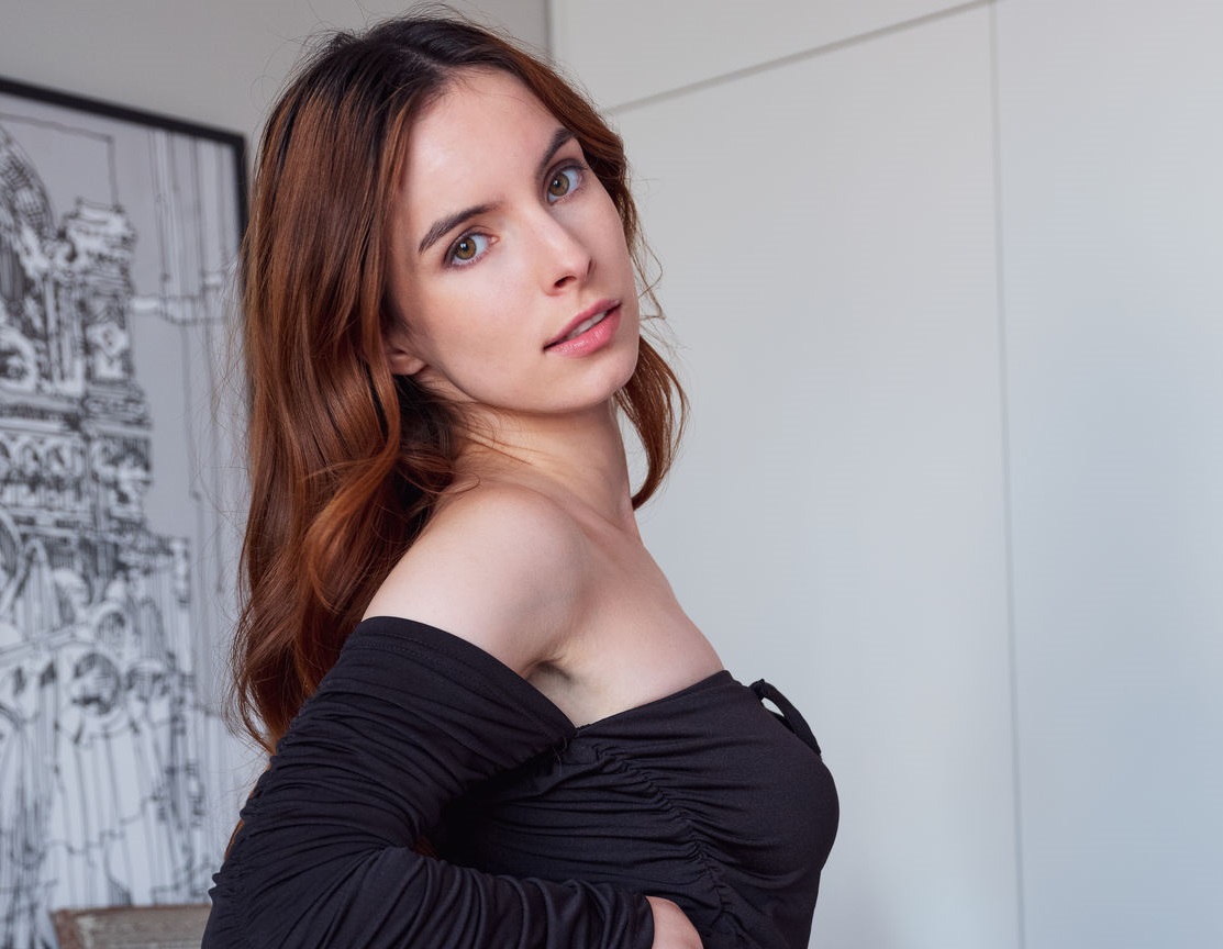 Ruth’s Resistance Band Workout for Strong Legs and Abs